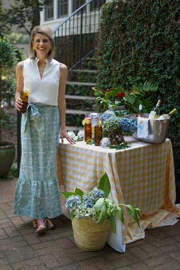 How She Hosts: Crystal Moore – Half Past Seven