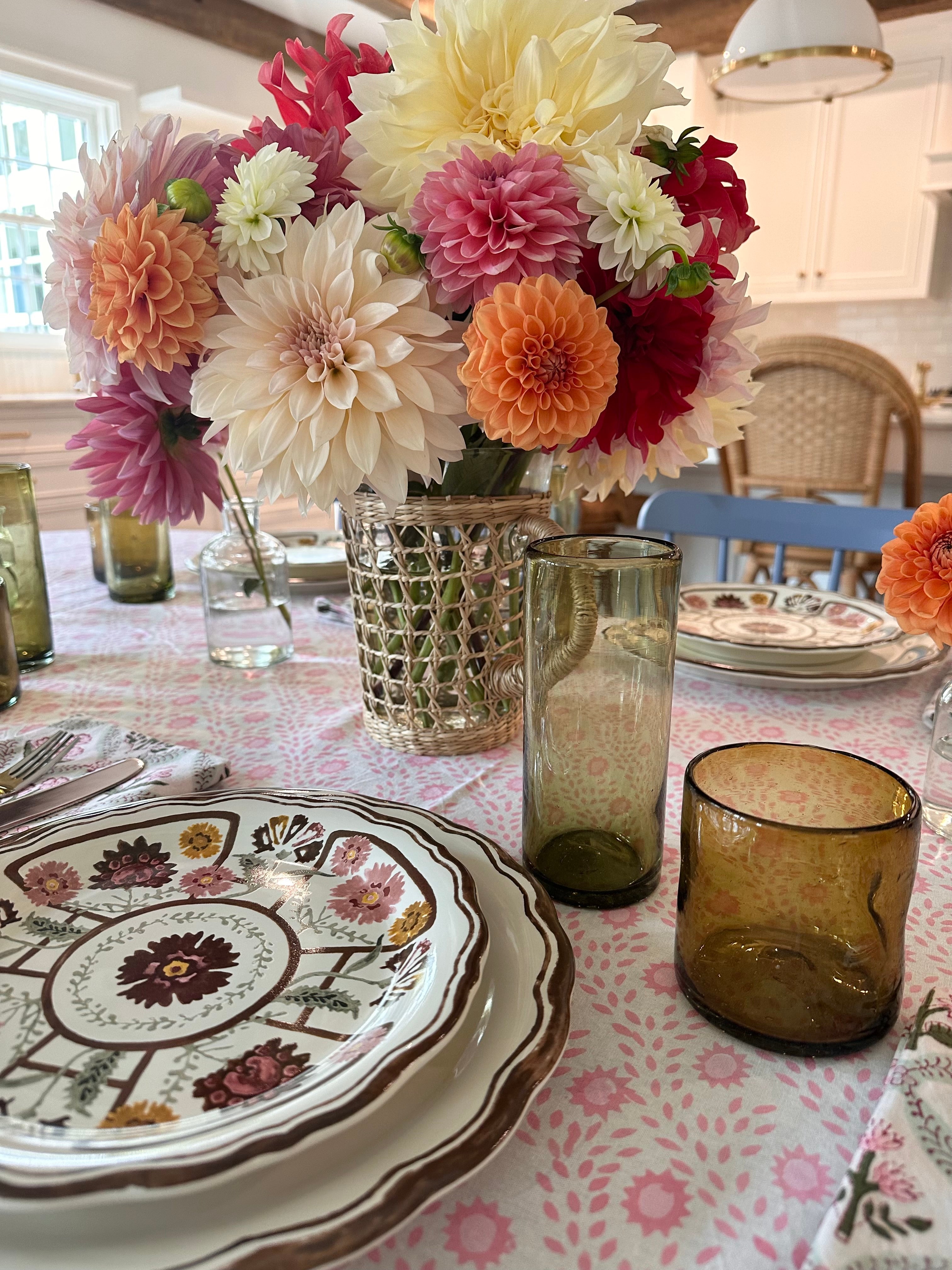 How She Hosts: Jennifer Hunter – Half Past Seven