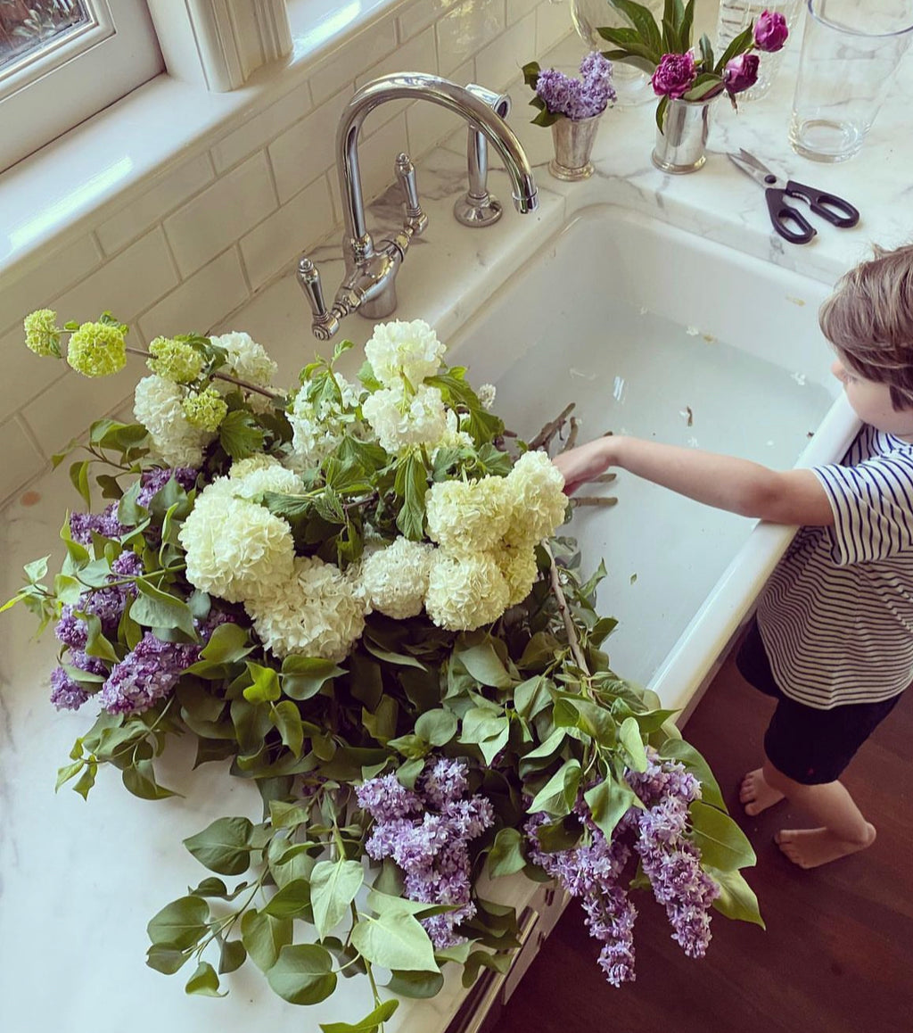 How She Hosts: Caitlin Fisher – Half Past Seven